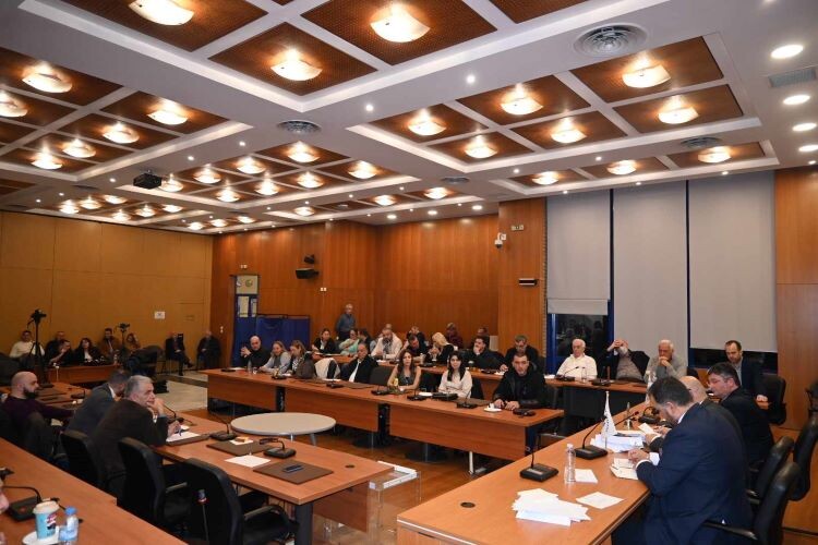 Εκλέχθηκε το προεδρείο του Δημοτικού Συμβουλίου και η Δημοτική Επιτροπή ...